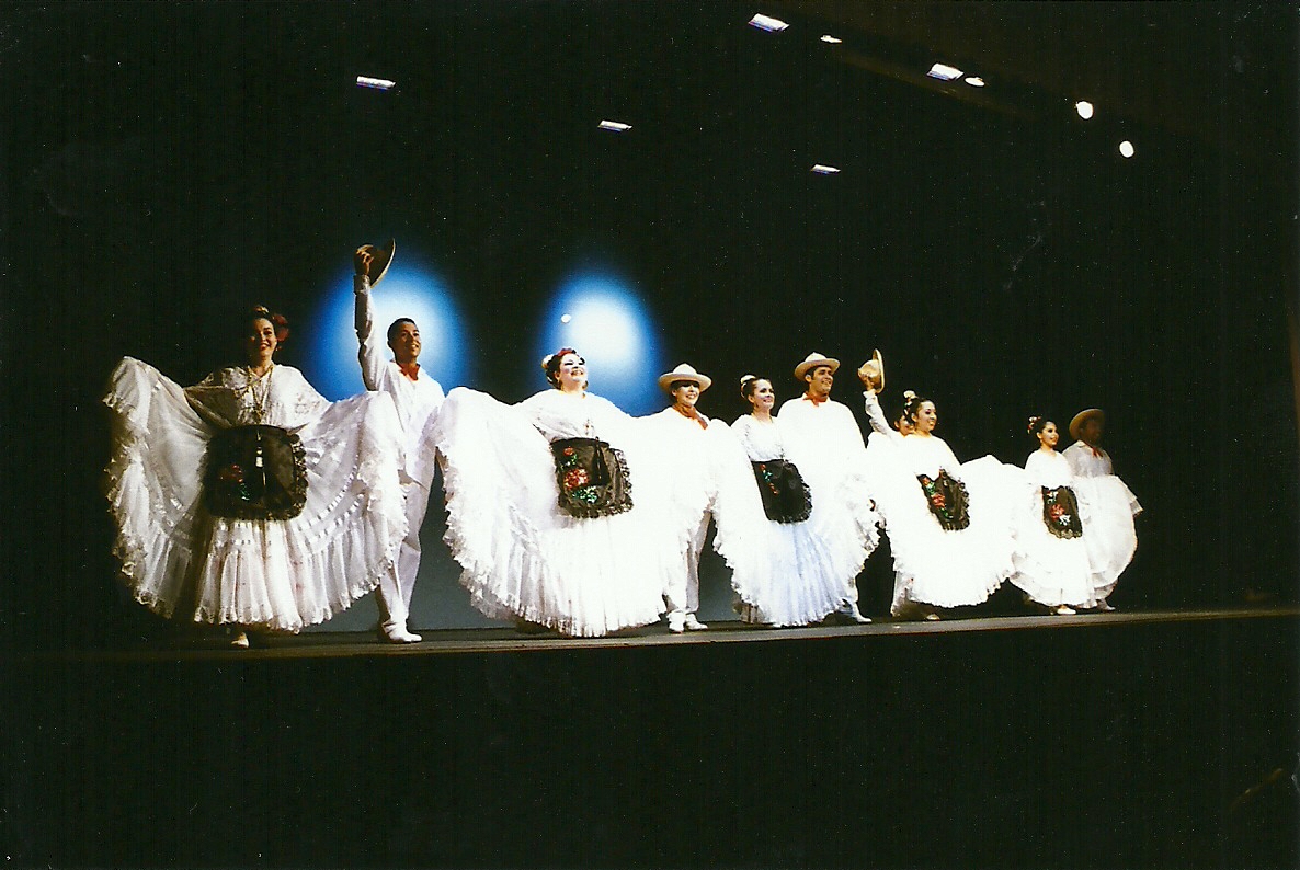 Folkloric Dance as an Ever-Changing Tradition | Gabriela Mendoza-Garcia ...